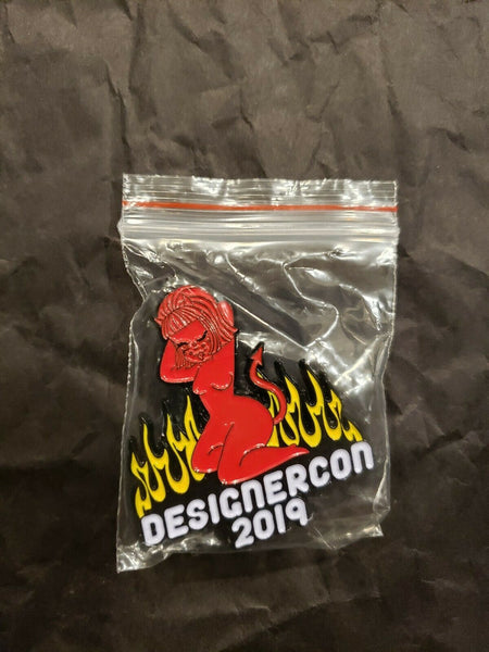 Designercon DCON 2019 enamel pin VIP designer Con Ilse Valfre Pinup De ...